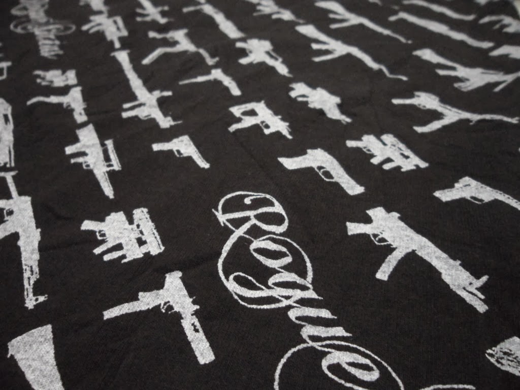 Clayback Bush Thrift Store: [T Shirt] Rogue Status Gun Show **SOLD**