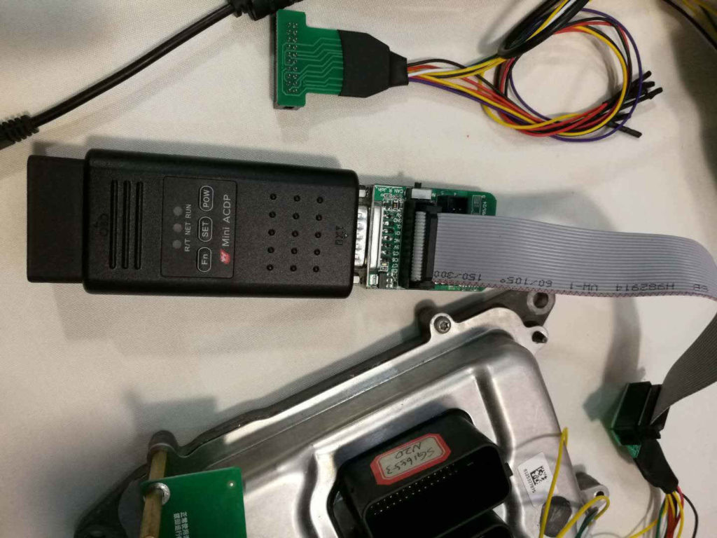 YANHUA ACDP MINI: Yanhua BMW Mini ACDP Exhibition