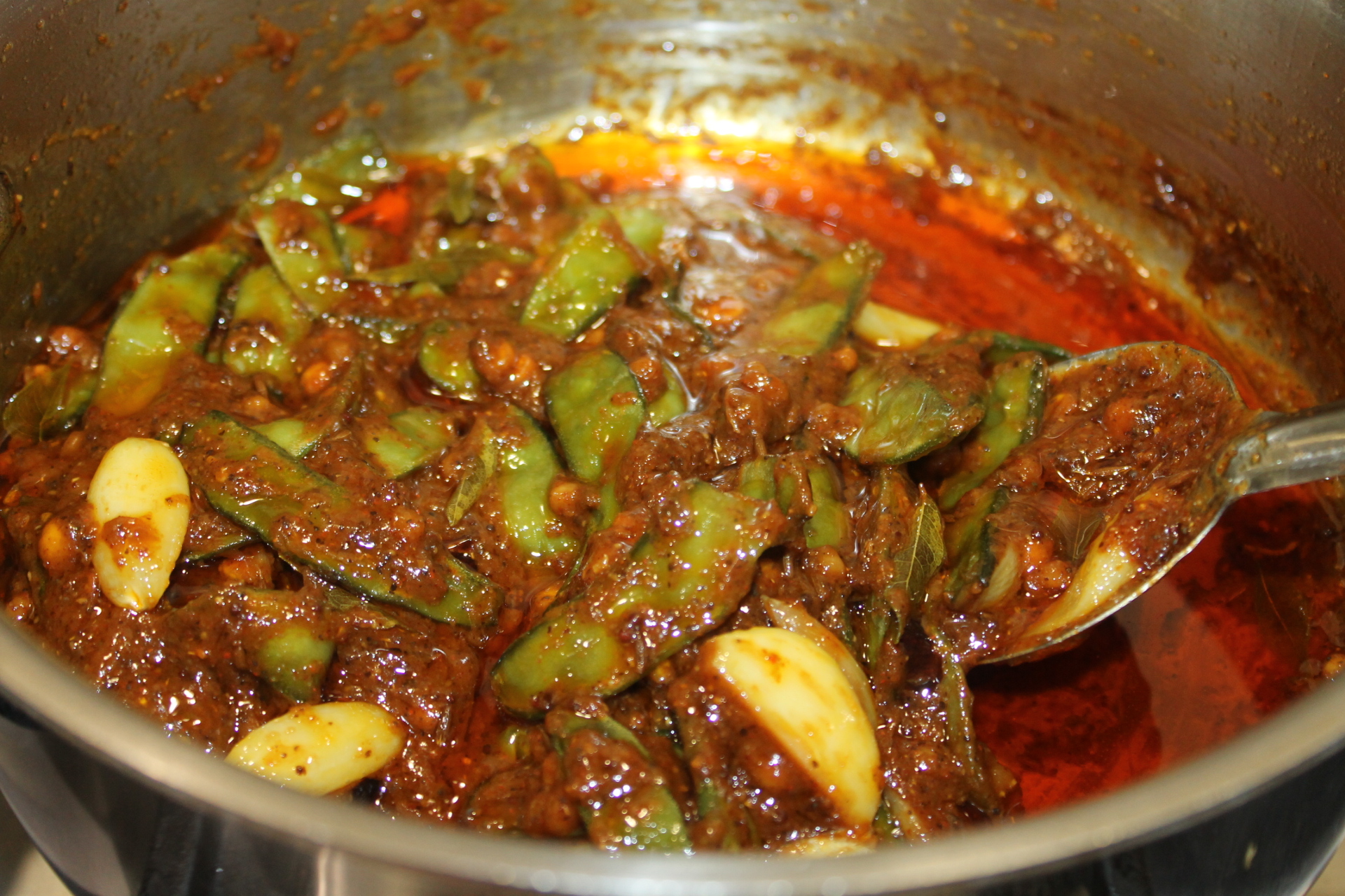 VineelaSiva: Chikkudu Kaya Pickle(Flat beans Pickle)