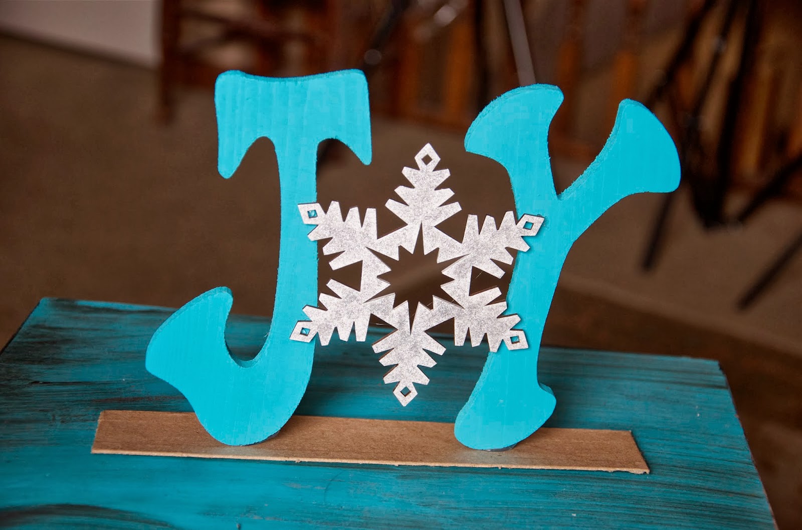 Lynsey Crafts: Cute JOY craft