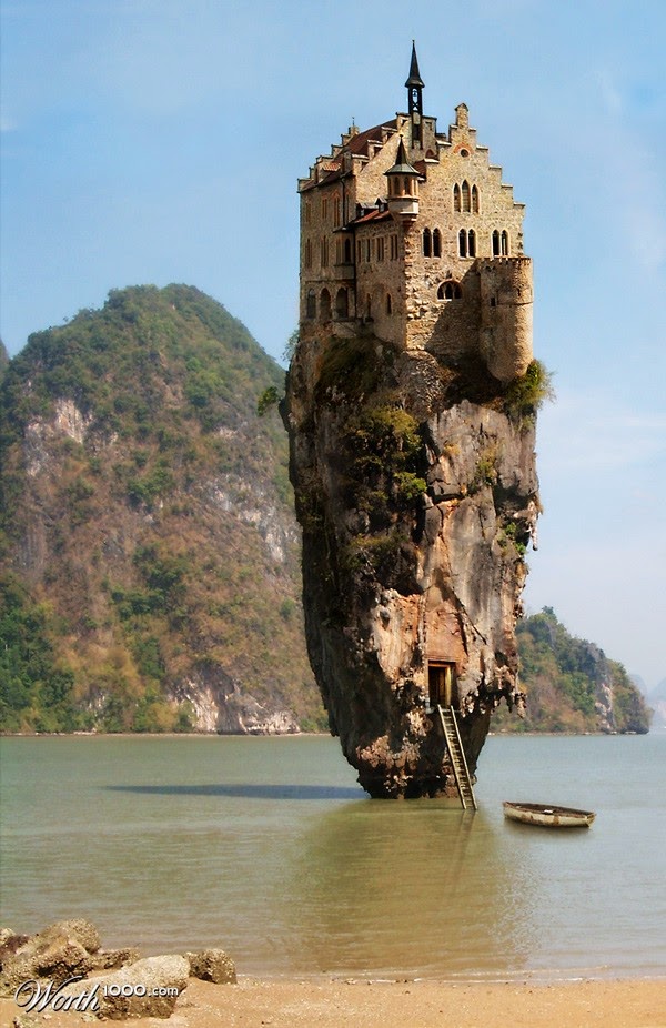 BdG Plusgroep Writing Prompts: Er was eens een huis op een rots ( door Max)