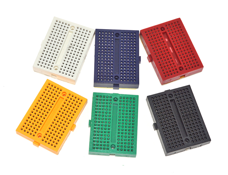 Pengertian Breadboard dan Cara menggunakannya.