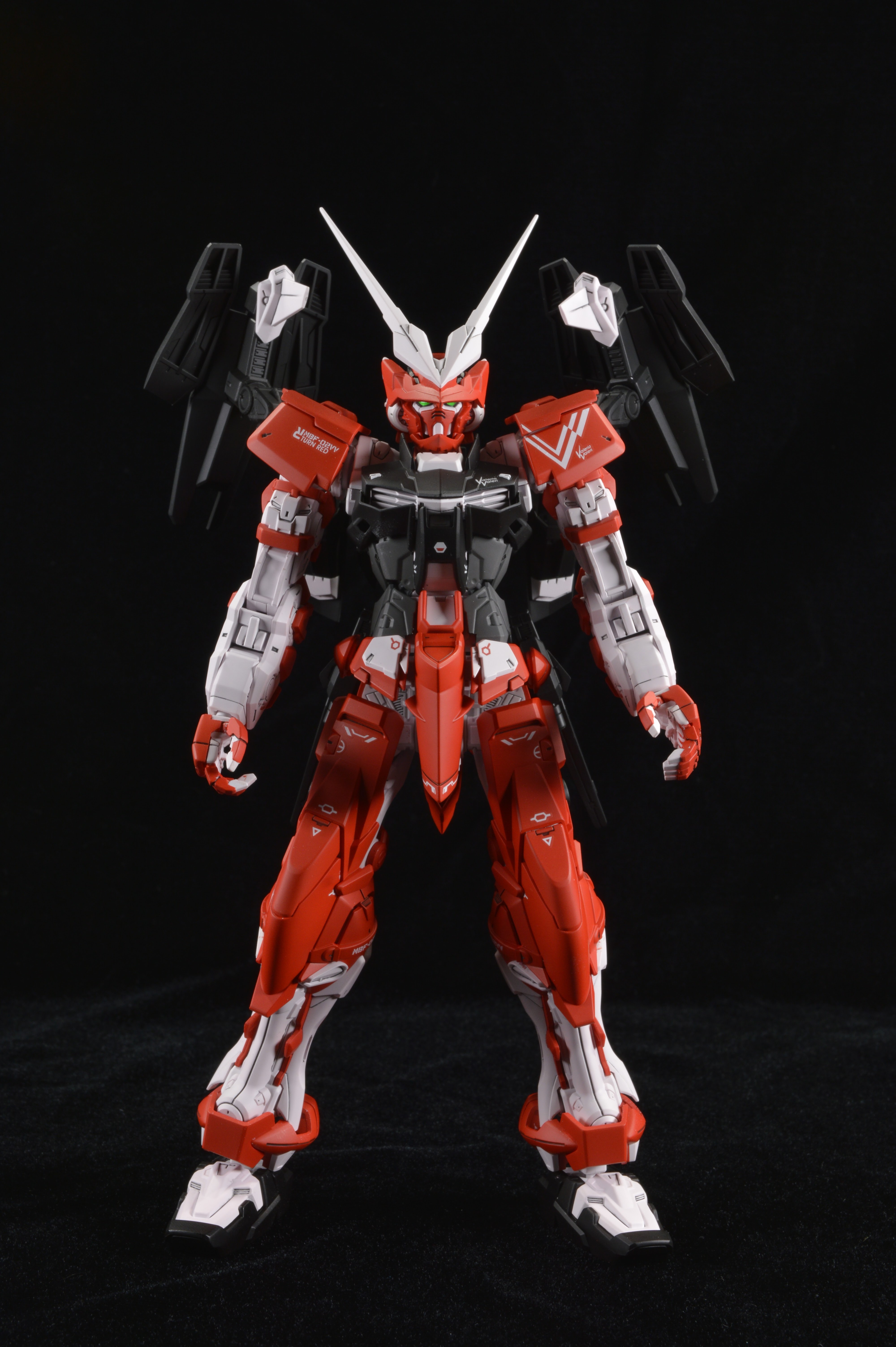 MG Gundam Astray Turn Red