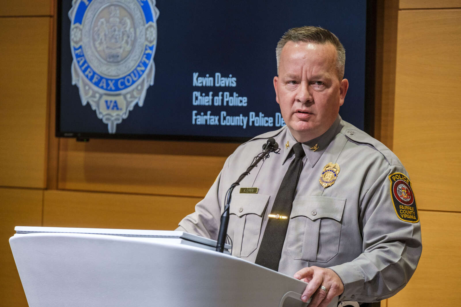 Faced with growing public criticism, Police Chief Davis vows to listen ...