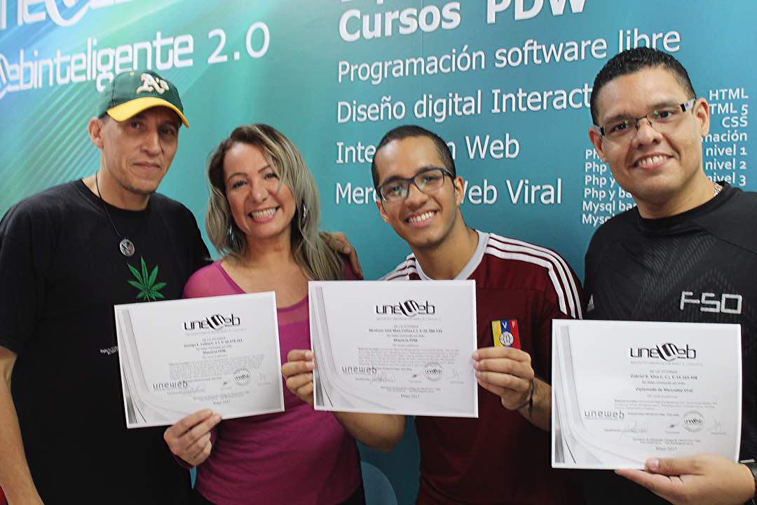 Uneweb Instituto: Inscripciones Abiertas