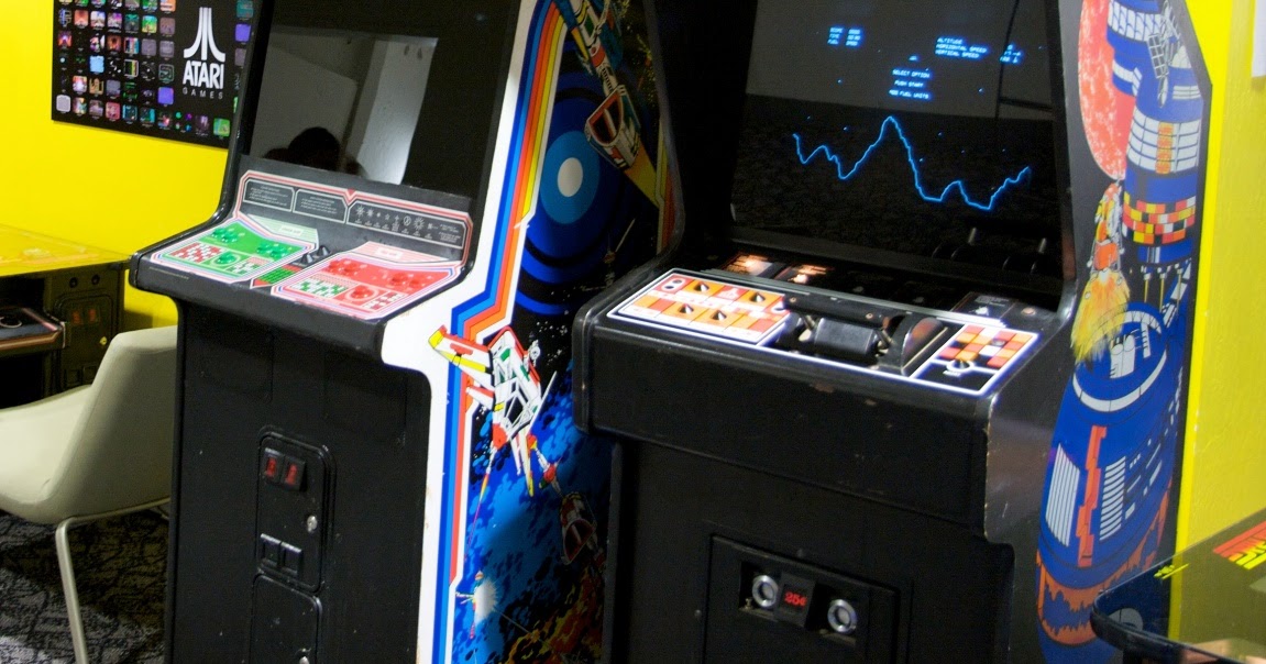 Retromobe - retro mobile phones and other gadgets: Atari Lunar Lander ...