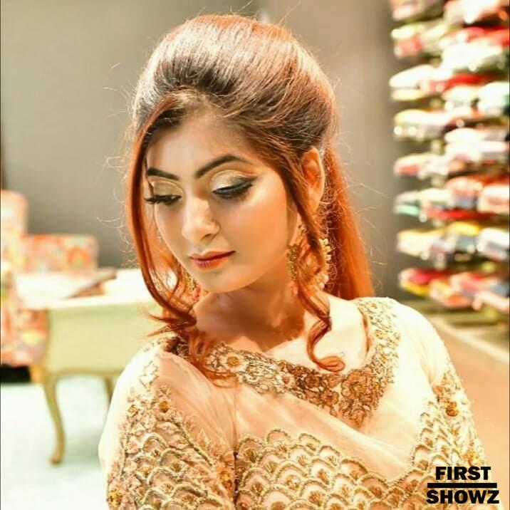 Neha Pandey New Photoshoot - Latest Movie Updates, Movie Promotions ...