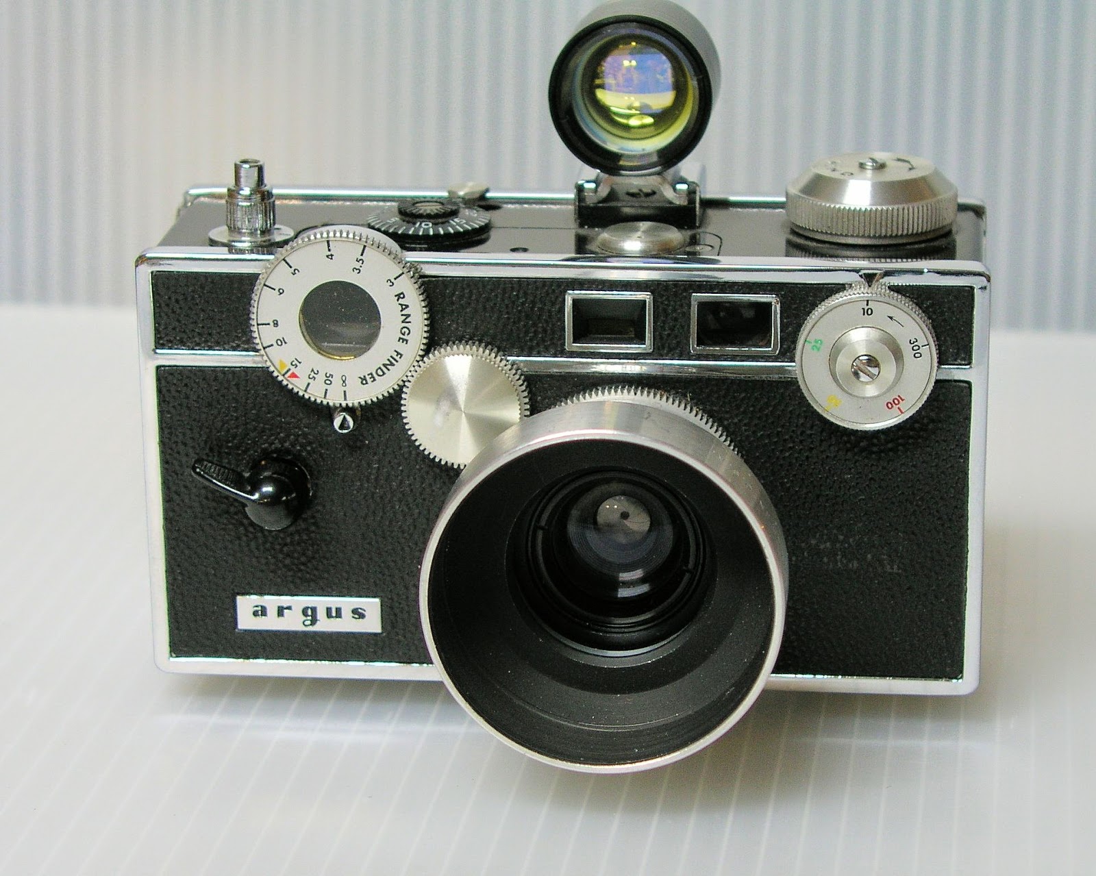 Random Camera Blog: Night Shooting With The Argus C3