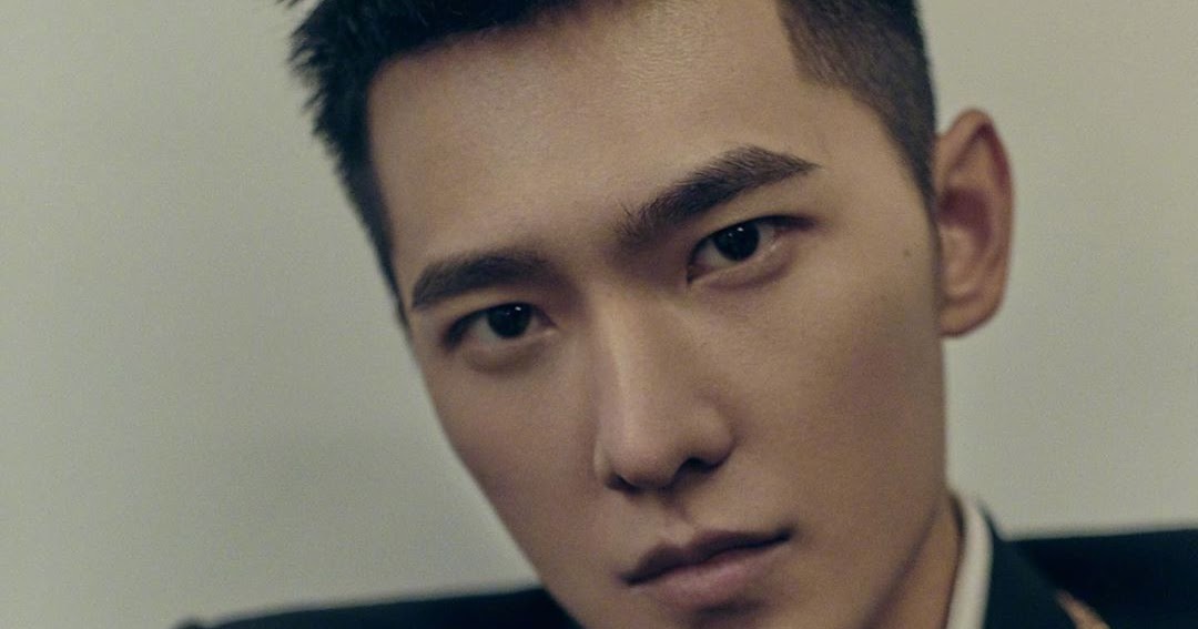 China Entertainment News: Yang Yang poses for photo shoot