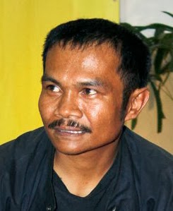 Blog Rauzah: Sekilas Tentang Masril Koto