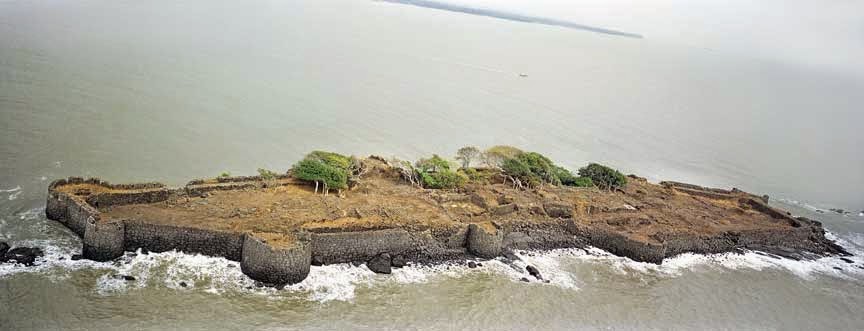 TOP 5 AMAZING SEA FORTS IN MAHARASHTRA | Konkankatta.in