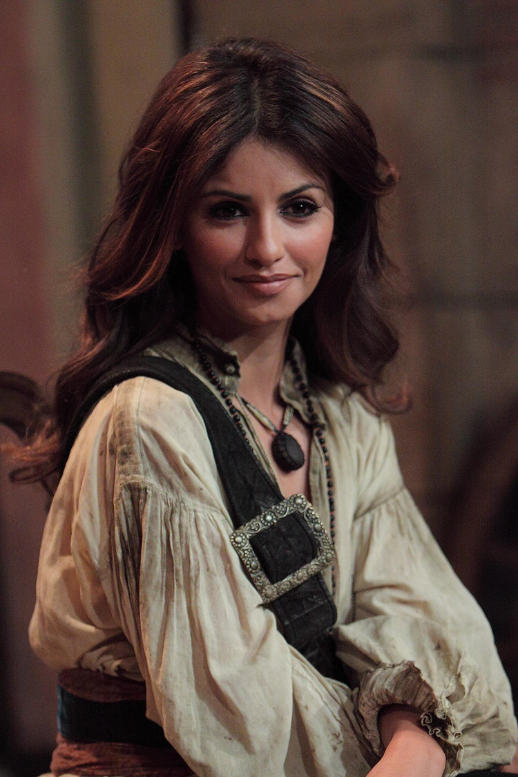 Fresh Look Celebrity Penelope Cruz Hairstyles (06) | Fresh Look ... Fresh Look Celebrity Penelope Cruz Hairstyles (06) | Fresh Look ...