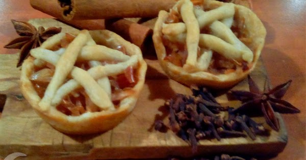 Kitchen Witchcraft: Samhain Apple Tart