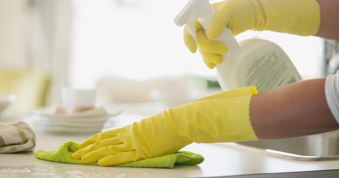 Stop Using Harsh Chemicals Cleaning Products in Your Home