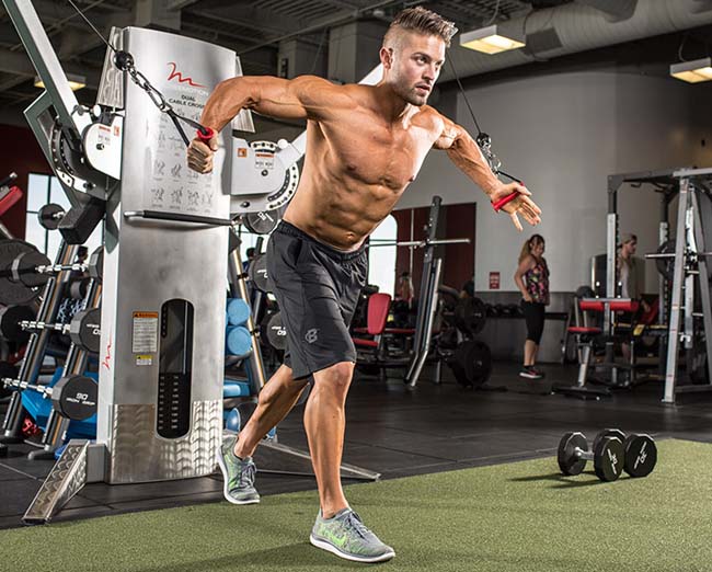 Guía de Ejercicios Fitness and BodyBuilding: CRUCES EN POLEA