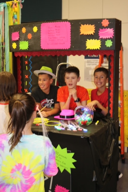 Mrs. Party Planner: Glo Bingo- A School Event