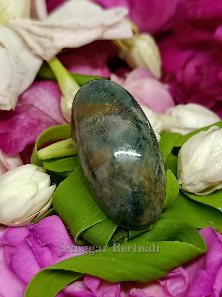 MUSTIKA PENARIK HARTA GHAIB ~ Jimat Azimat | Batu Mustika Geliga ...