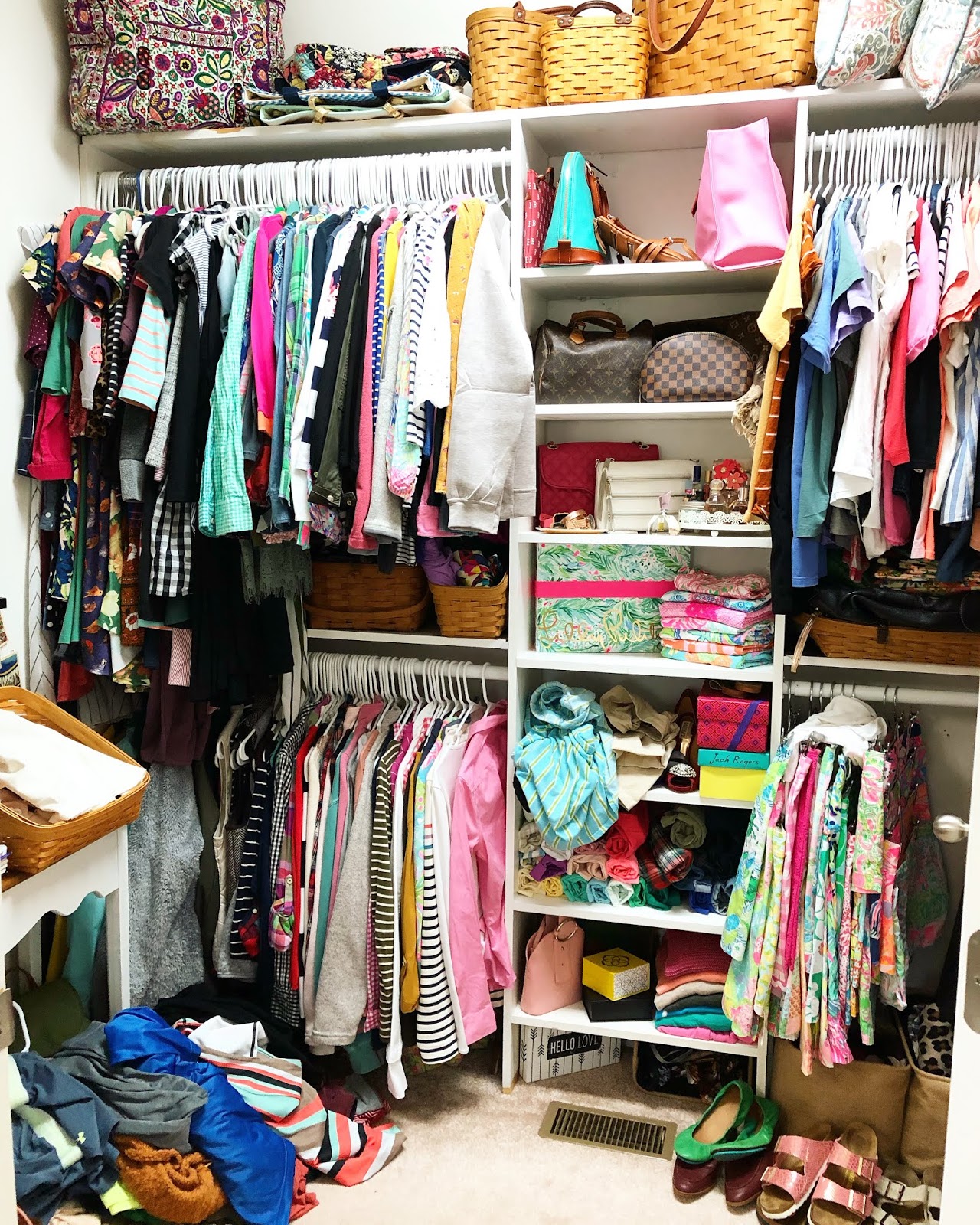 How to create a capsule closet