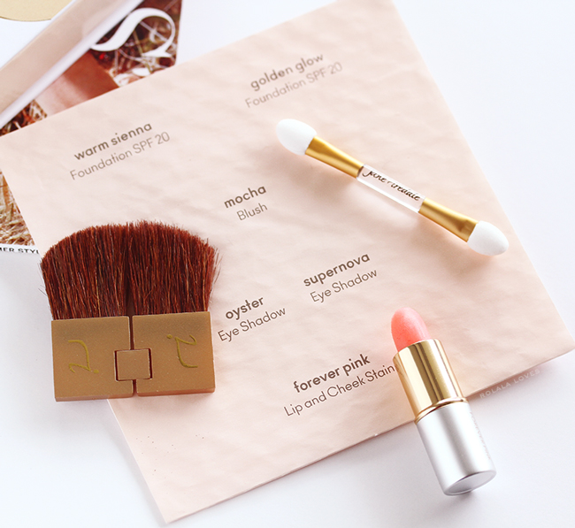 Jane Iredale Pure & Simple Makeup Kit | rolala loves