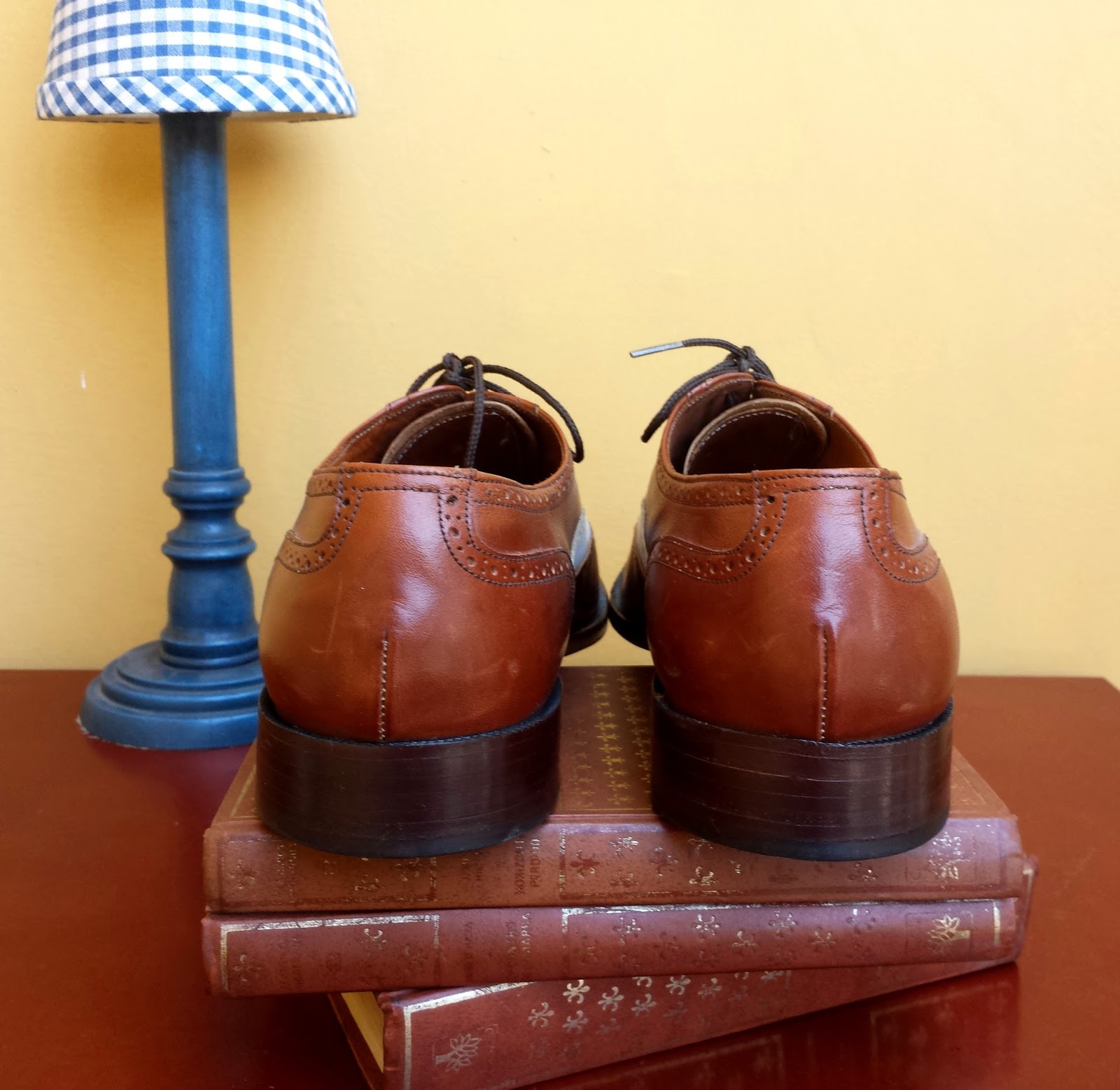 Jolie Brechó: Sapato couro | Lopez Taibo