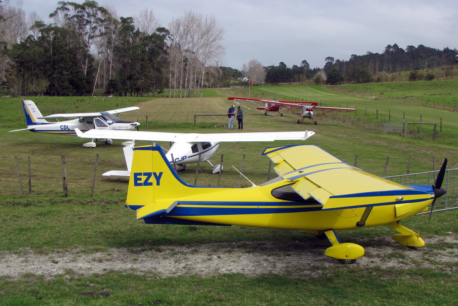 NZ Civil Aircraft: Northern Microlight Club Poker Run Today