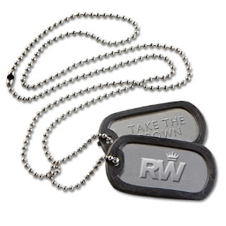 .ee Bubble: Robbie Williams : Feeling Real Love From the Taxpayer