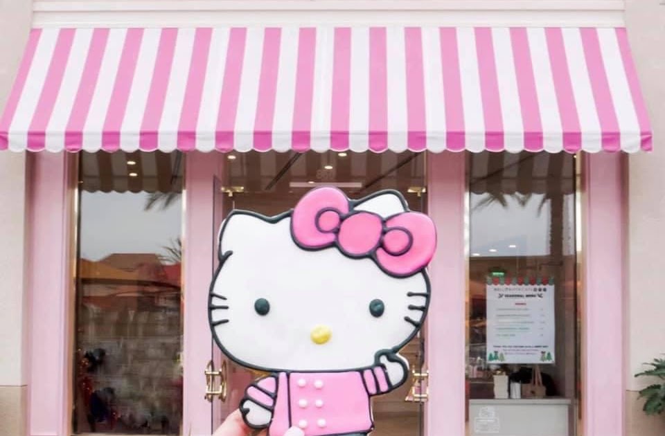 Sanrio Hello Kitty Addict