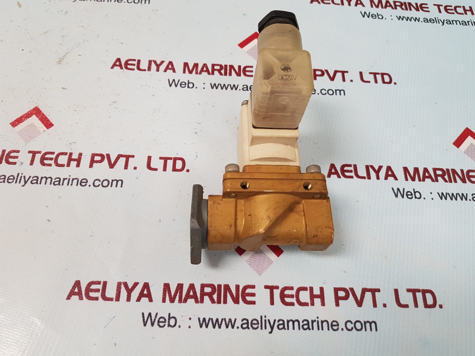 SMC VXZ242FZ2A SOLENOID VALVE - Aeliya Marine