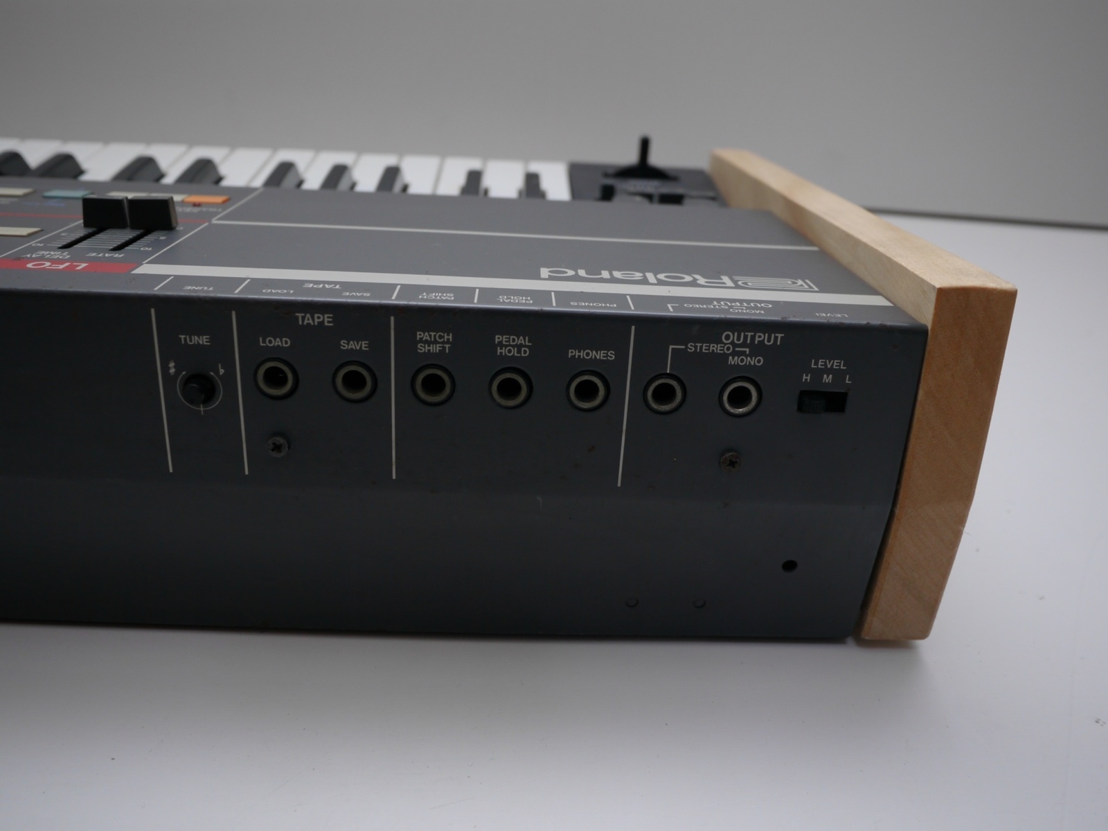 MATRIXSYNTH: Roland Juno-106 SN 491406 with Silver Birch Wood Side Panels