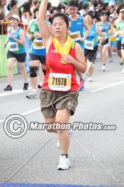 Hot Runners Group @ AMK: STANDARD CHARTERED MARATHON 4-DEC-2011