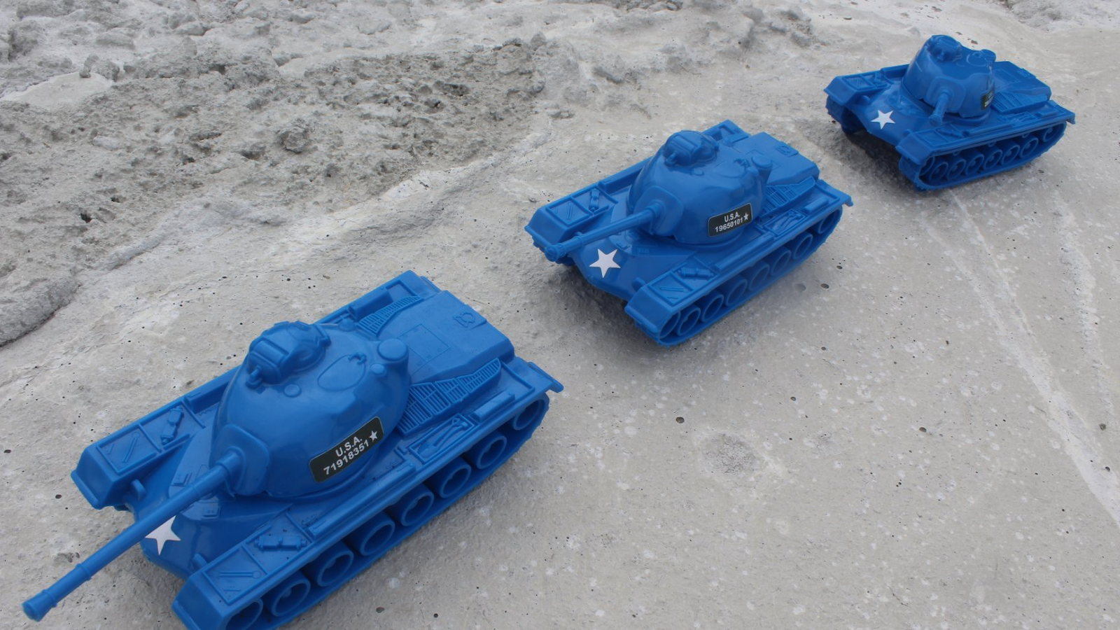 TimMee Army Blog: Blue Tanks
