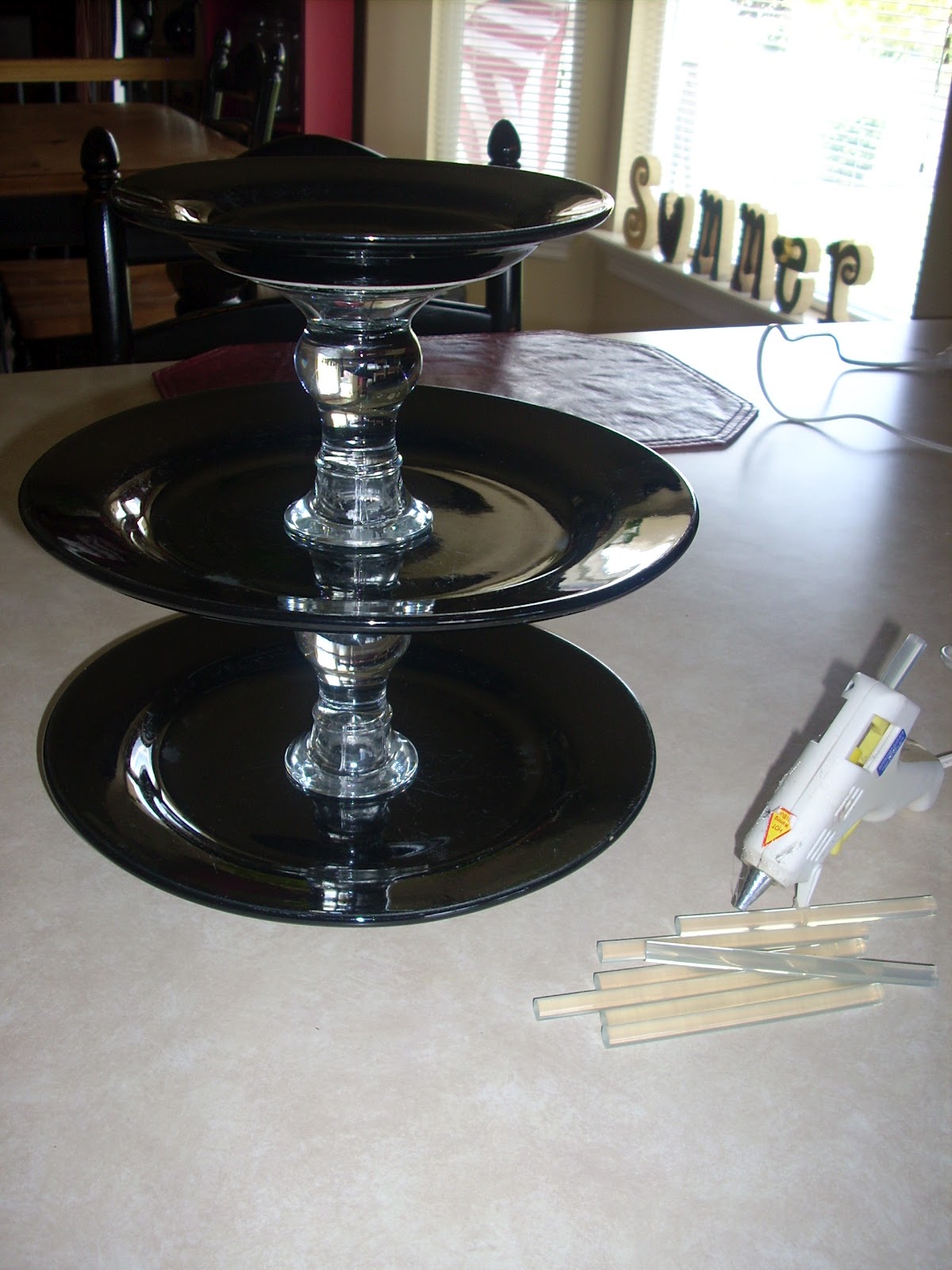 The Fully Fed Recipes: DIY Dessert/Appetizer Tier Stand