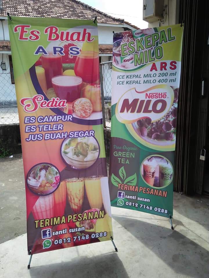 STAND X-BANNER - KIREINA MEDIA