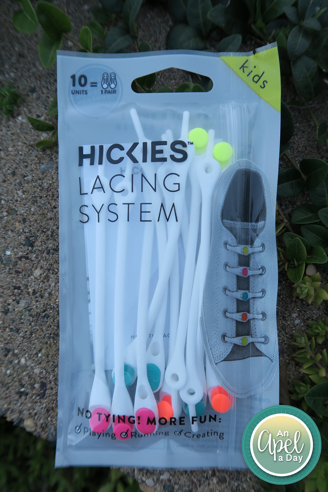 An Apel a Day: HICKIES Review