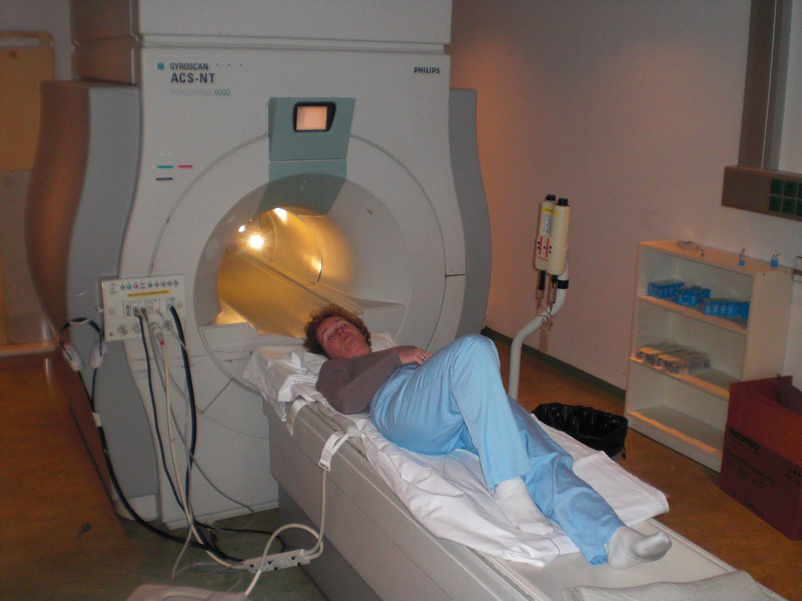 Mijn verhaal over Melanoomkanker.: Maandag12 December mri scan ...