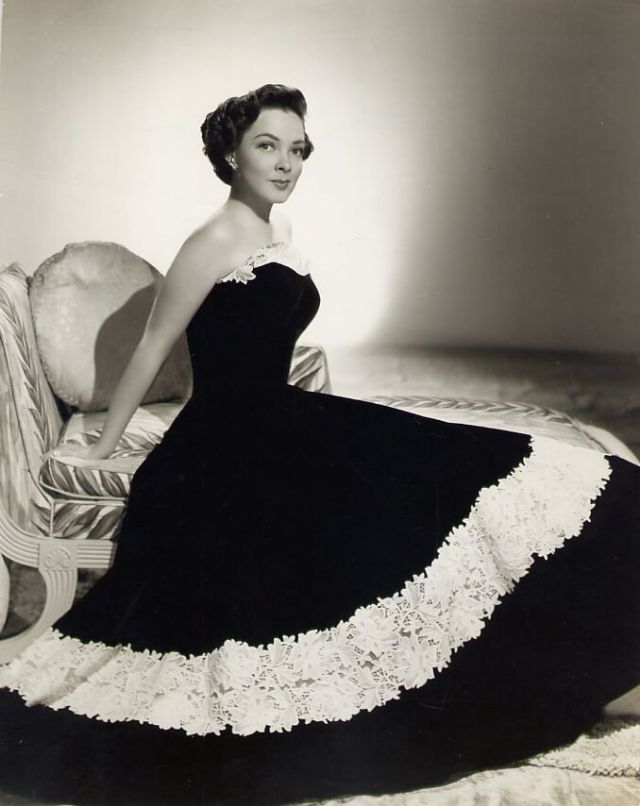 40 Gorgeous Photos of a Young Kathryn Grayson in the 1940s | Vintage ...