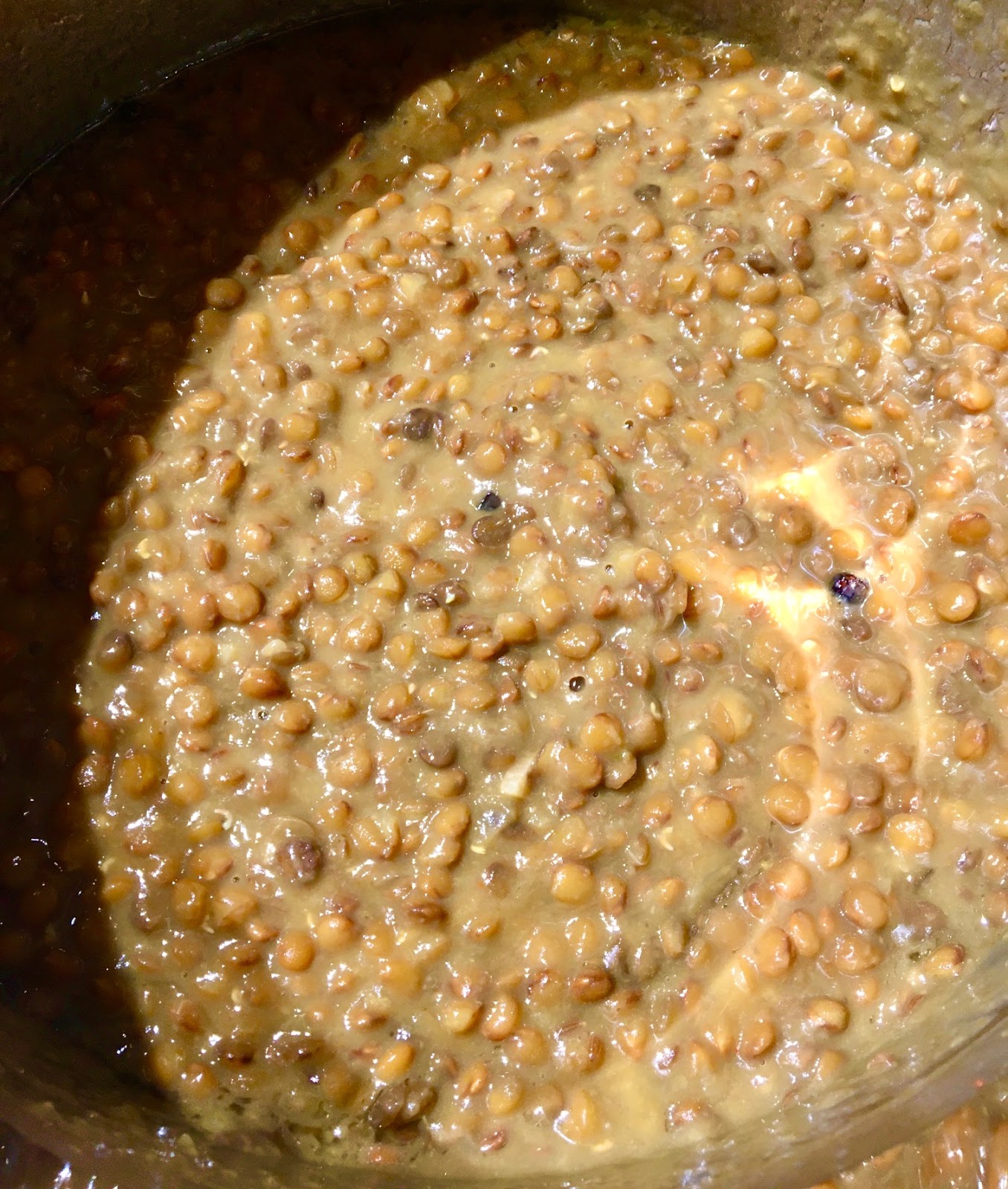 Brown Lentils aka Kaali Daal (Pakistani way)