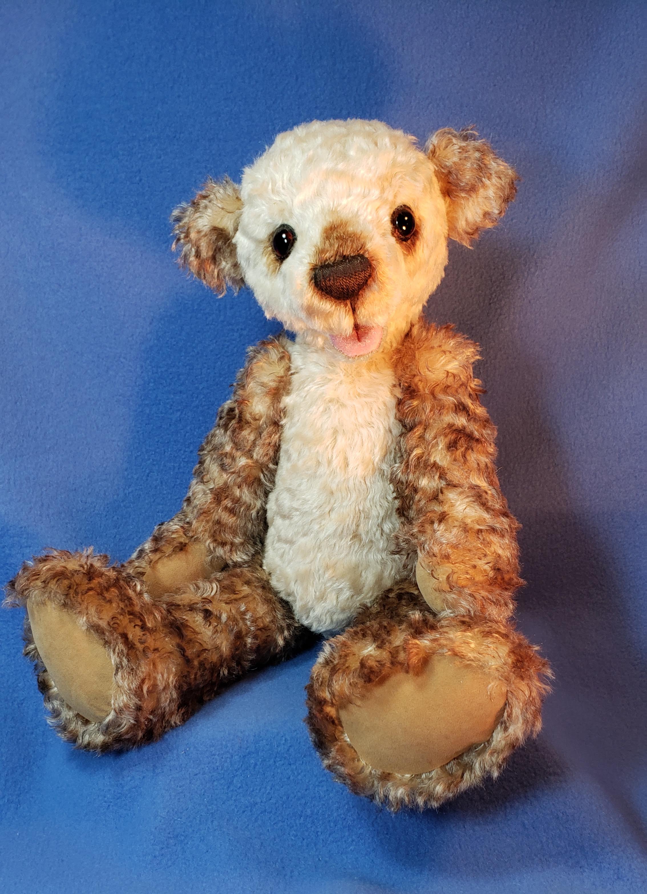 Mutz's Tootsz - Where Mohair Meets Mischief