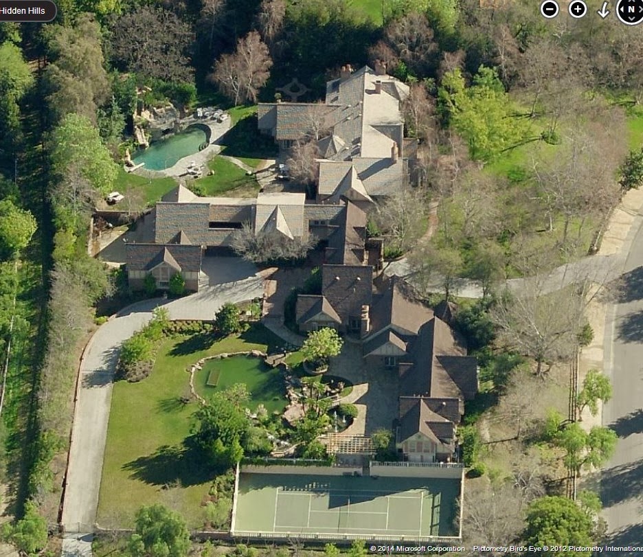 Celeb R.E.: Former Britney Spears Lease Previously Owned by Executive ...