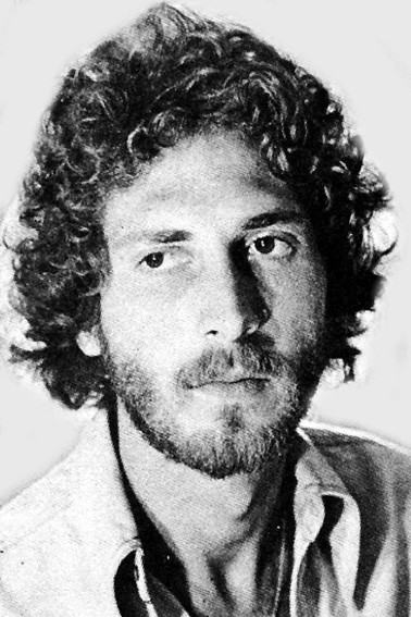 Astros em Revista: REINALDO GONZAGA - O GALÃ CANTOR