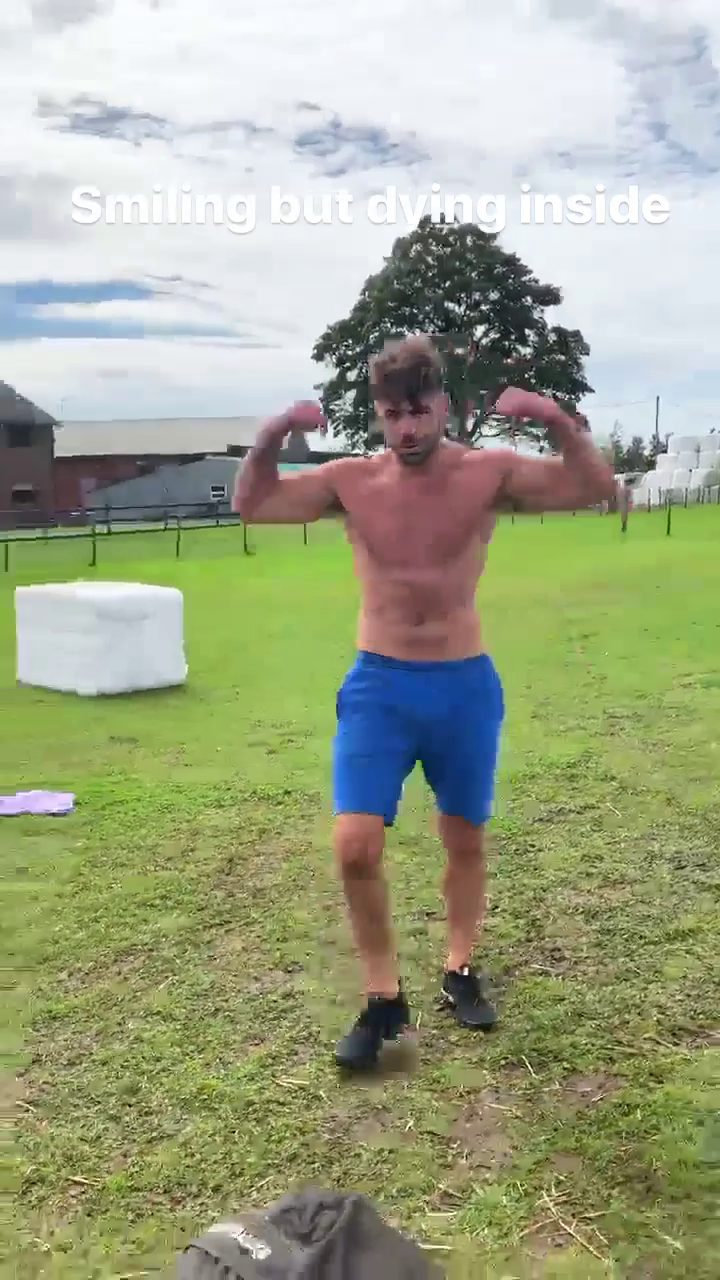Hollyoaks off the Charts: David Tag Shirtless workout