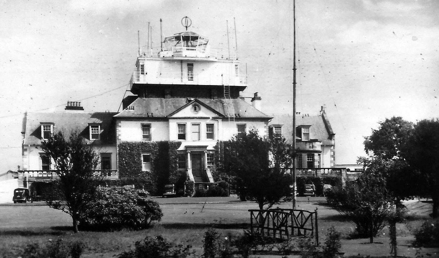 Tour Scotland: Old Photograph Control Tower Glasgow Prestwick Airport ...