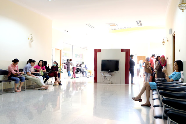 Acne Journey - Dr. Kun Jayanata SpKK(K) Review - Colored Canvas