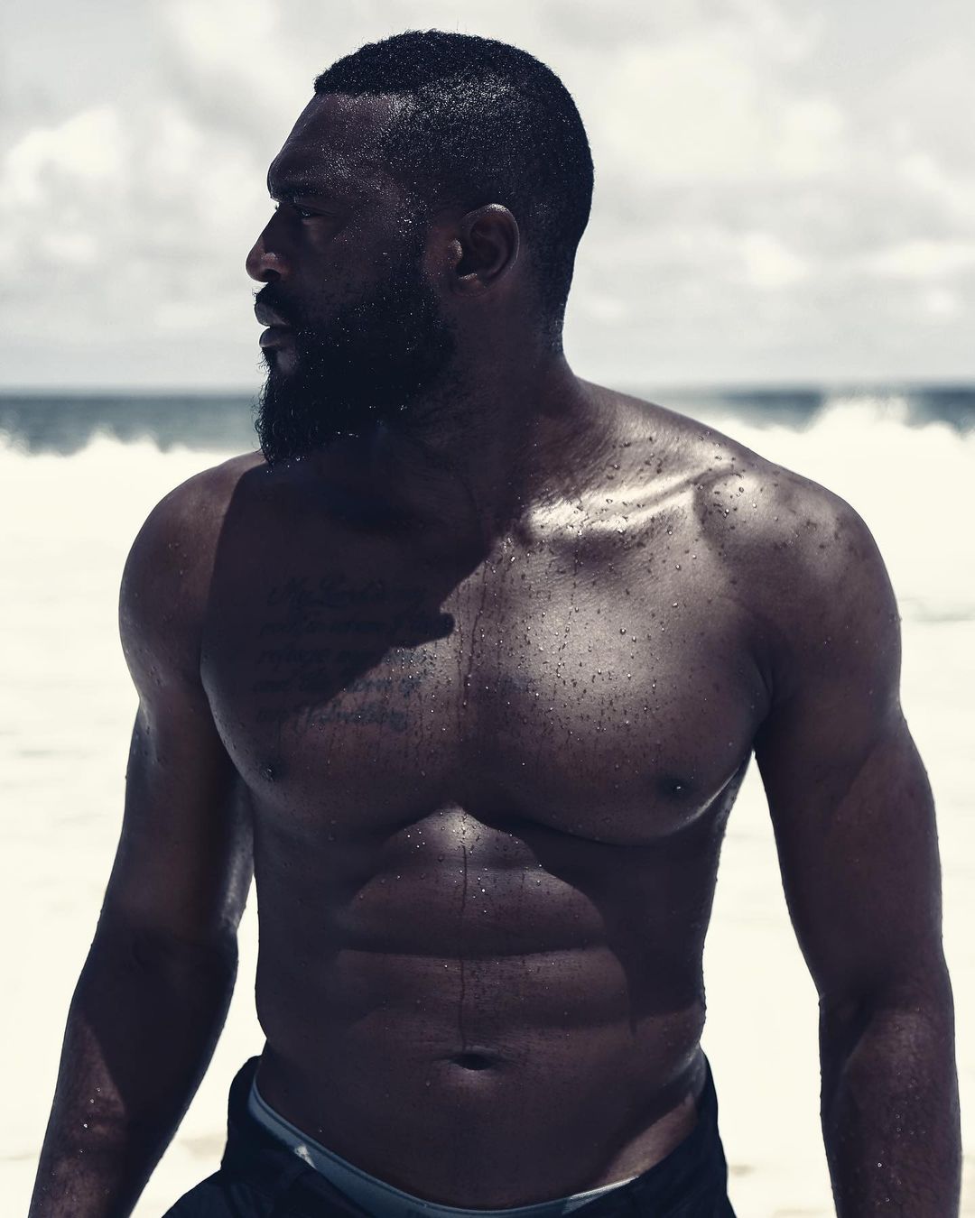 Tattoo : Kenneth Okolie has rocks body tattoos and has his arm, chest ...