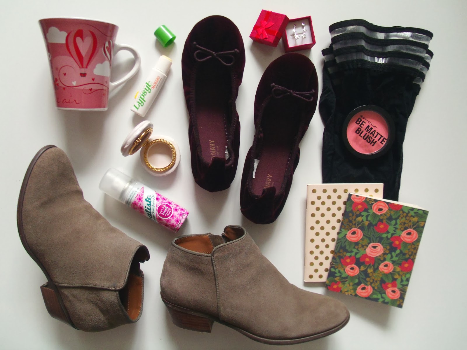 Sincerely, Sara | Style & Books: Favorite Things