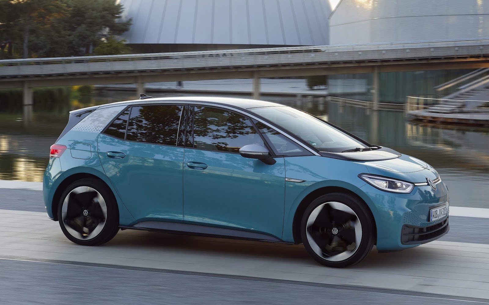 Volkswagen ID3 elétrico: fotos e especificações oficiais