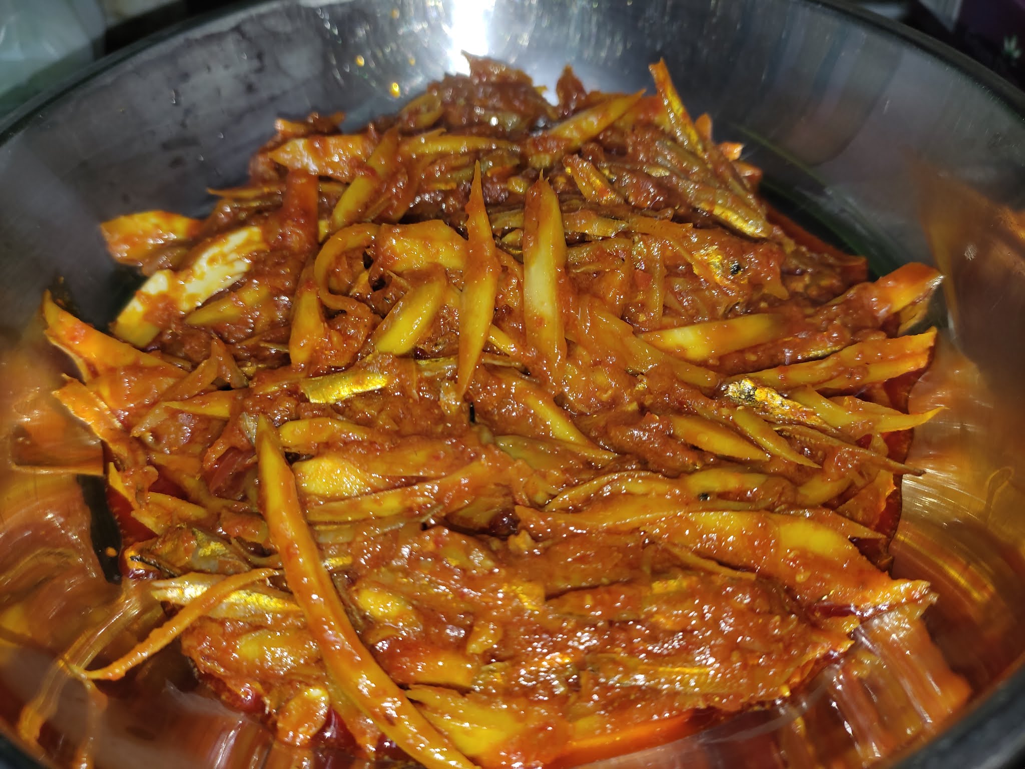 namakucella: SAMBAL TUMIS BUAH MACANG MUDA DENGAN IKAN BILIS