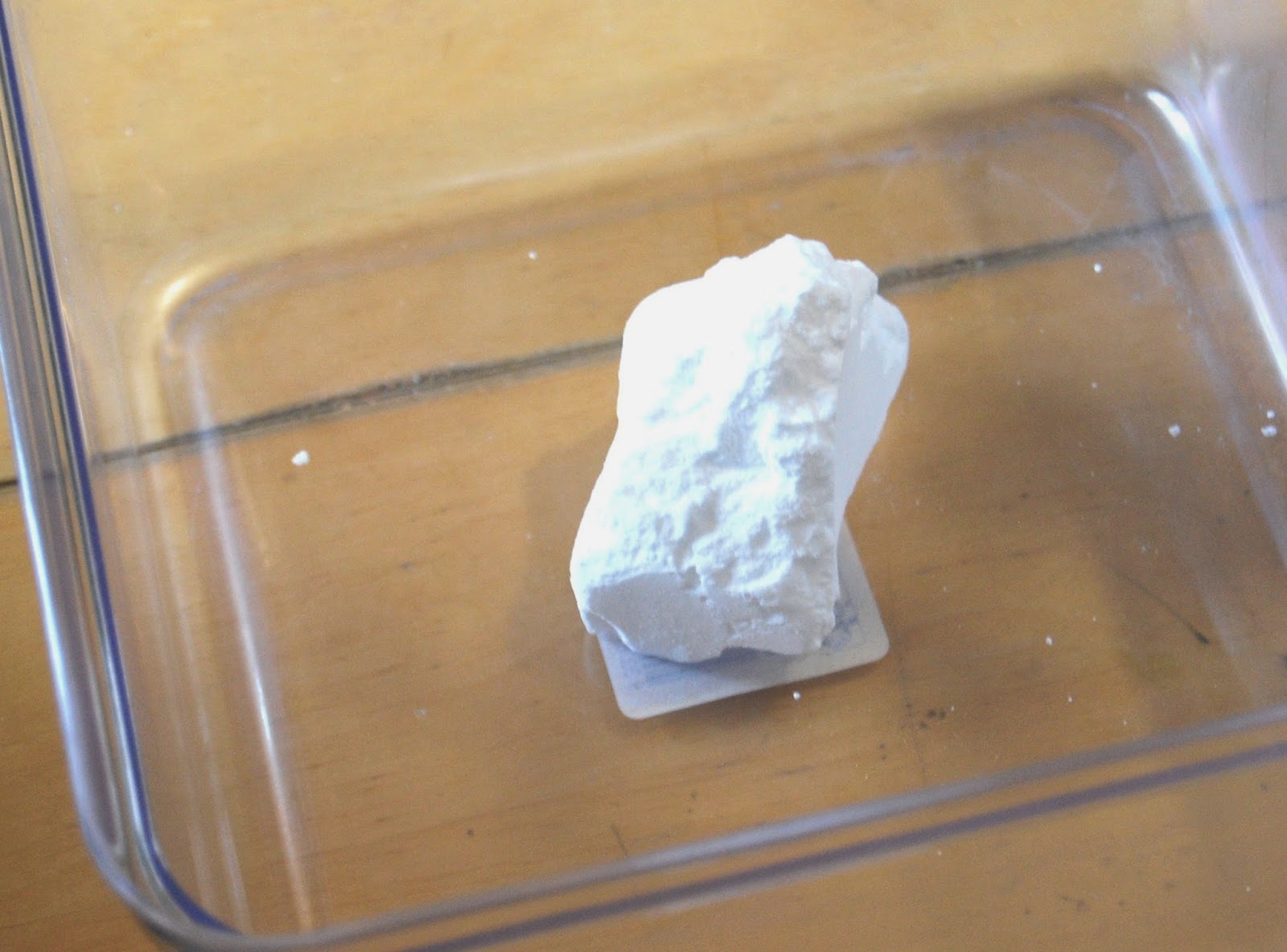 A Little Learning For Two: Simple Science - Bi Carb Rocks and Vinegar