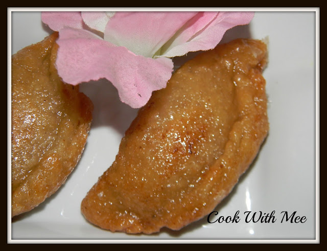 Cook With Poulamee: Poush Sankranti special Chandrapuli