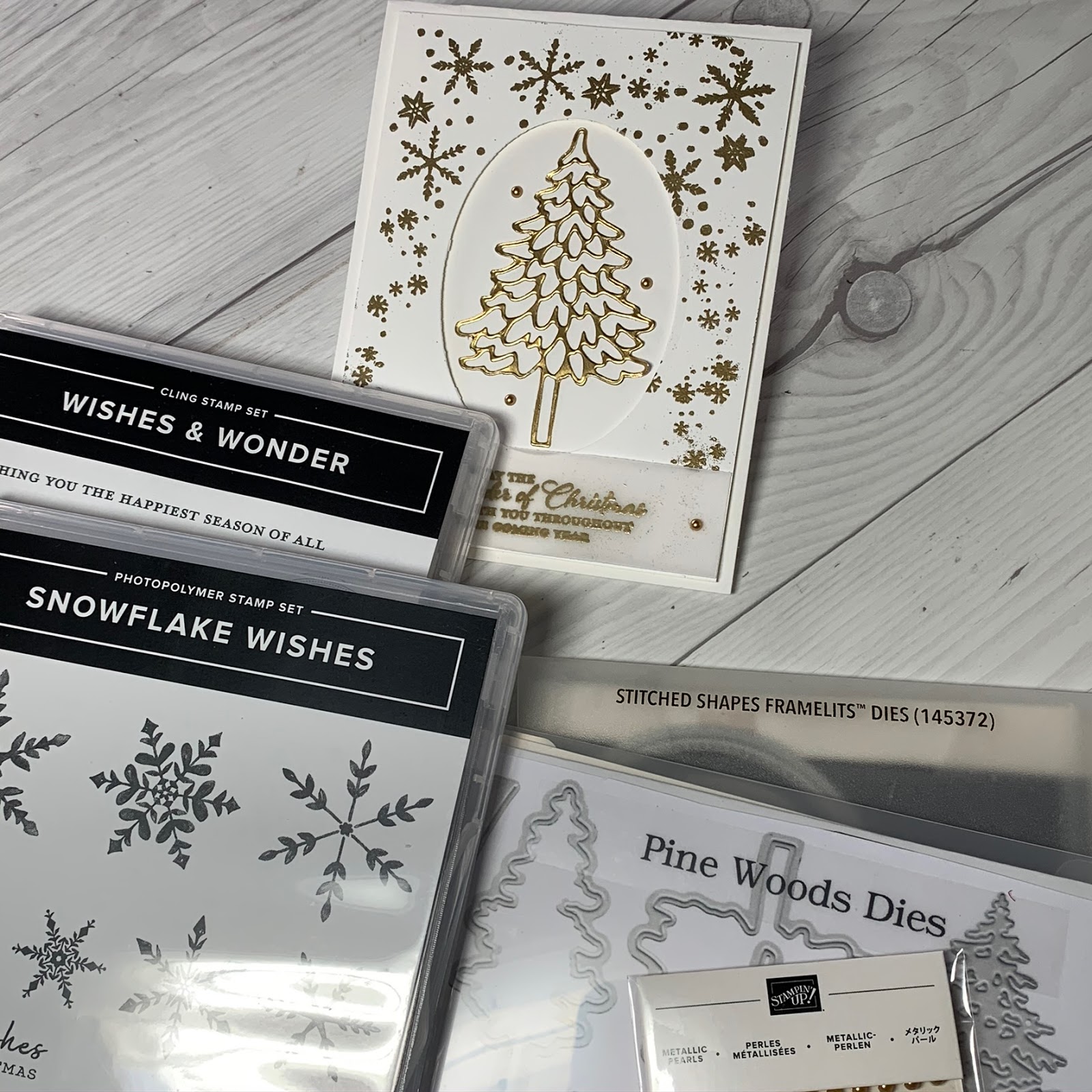 Why are Gold Foil Christmas Tress and Gold Embossed Snowflakes so had ...
